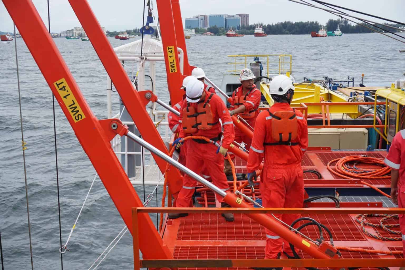 Launch & Recovery Systems - Bell Fluid